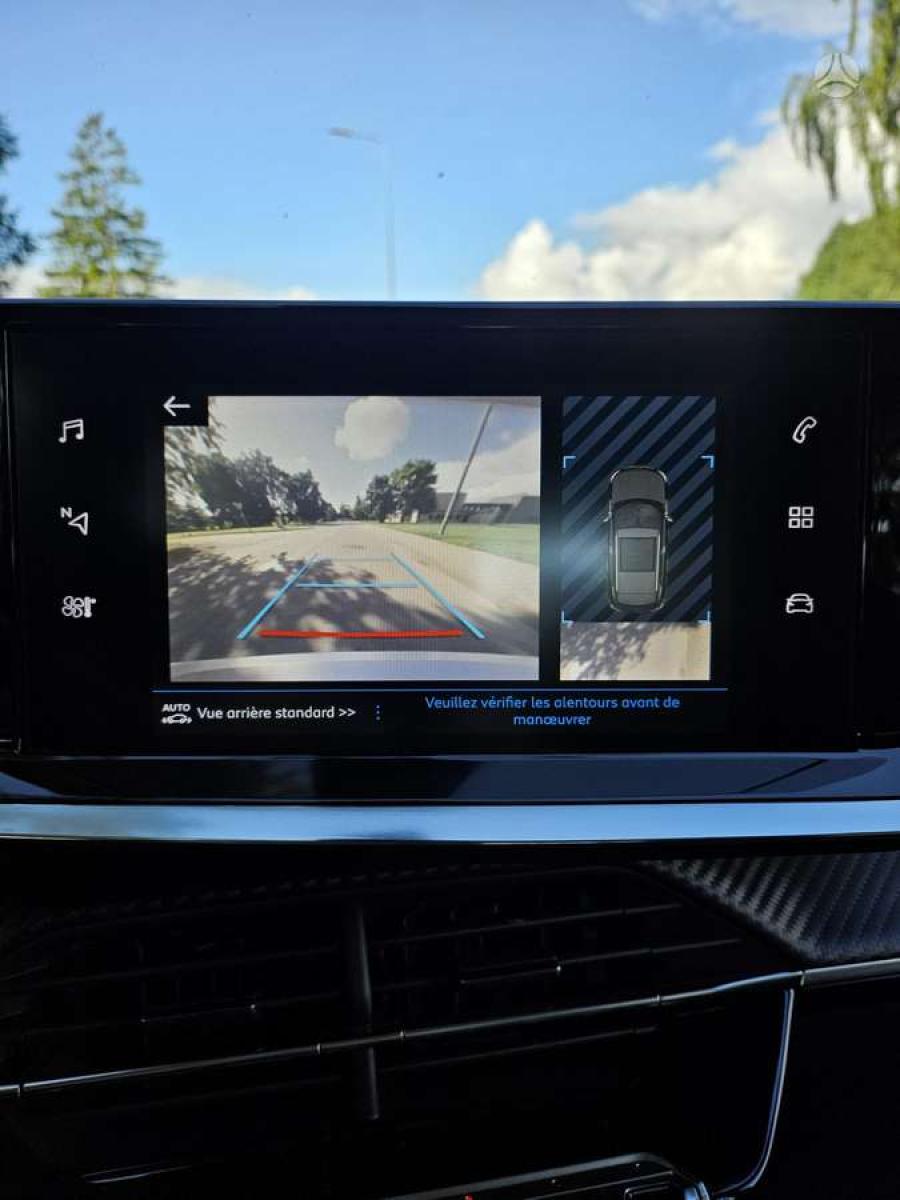 Balts Peugeot 2008 2021 Tauragė, ar dzinēja tilpumu 1.50 L un nobraukumu 214 tūkst. km par 8900 €, foto 12 vietnē AUTOMOTO.COM.LV