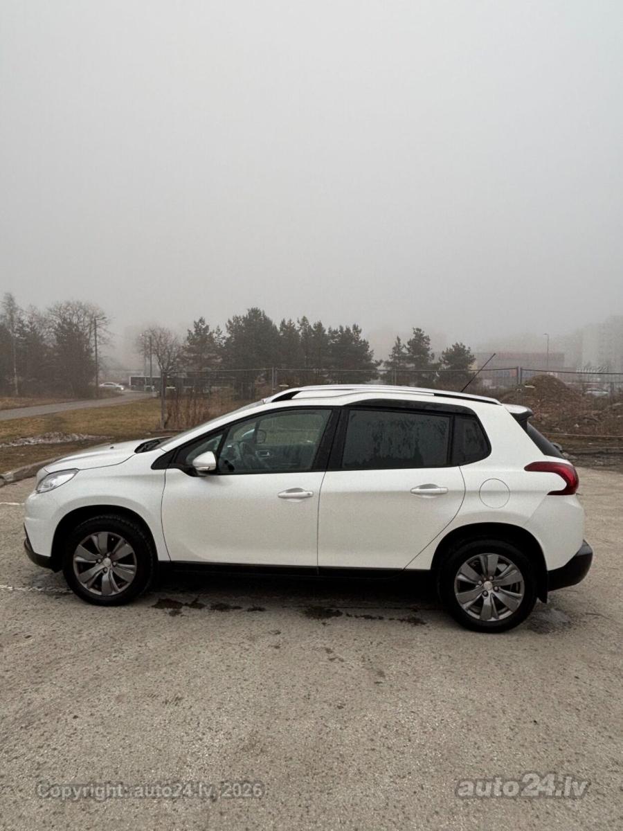 Balts Peugeot 2008 2017 Tallina, ar dzinēja tilpumu 1.20 L un nobraukumu 95 tūkst. km par 6900 €, foto 8 vietnē AUTOMOTO.COM.LV