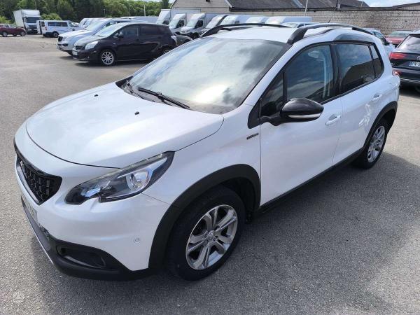 White Peugeot 2008 2017 in Taurage, with an engine capacity of 1.20 L and mileage of 66 thousand km for 6500 €, photo 2 on AUTOMOTO.COM.LV