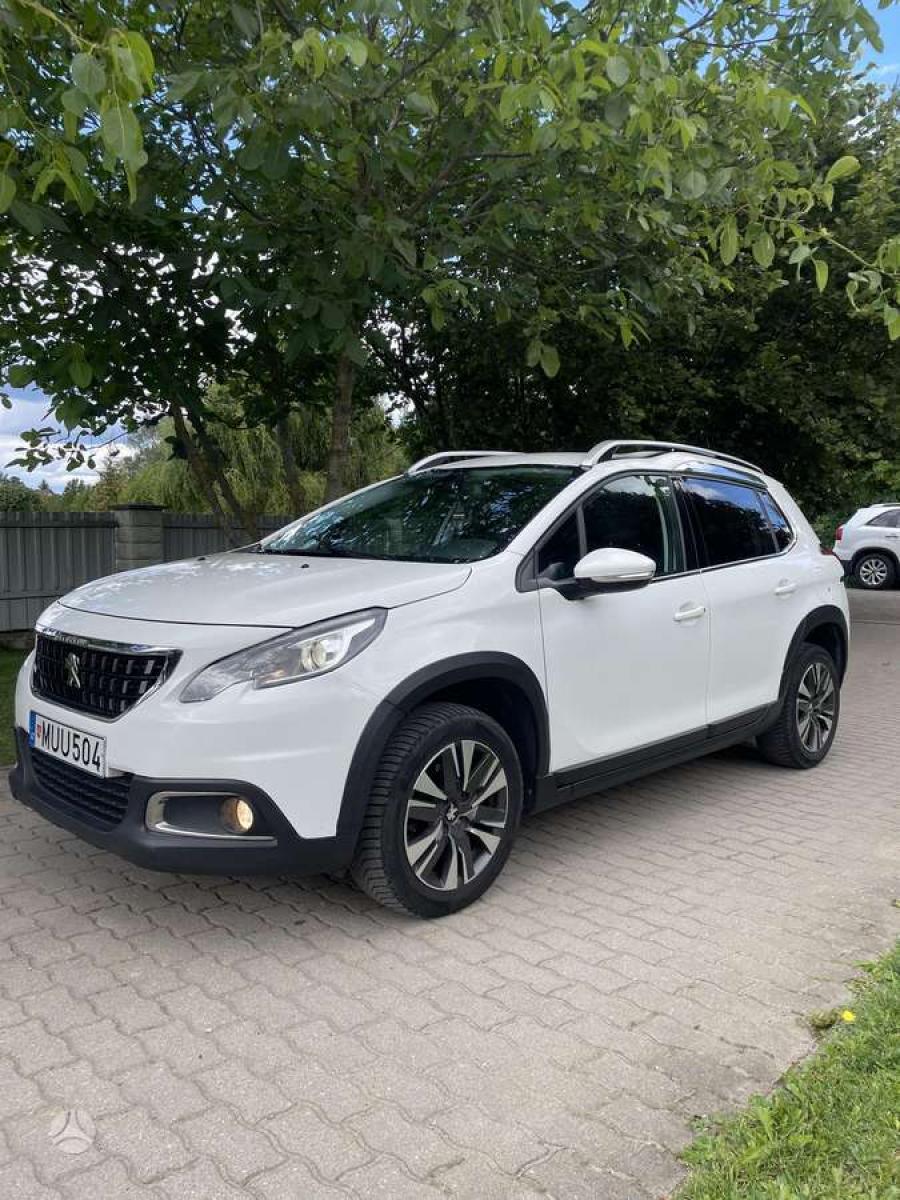 White Peugeot 2008 2017 in Raseiniai, with an engine capacity of 1.56 L and mileage of 148 thousand km for 5200 €, photo 1 on AUTOMOTO.COM.LV