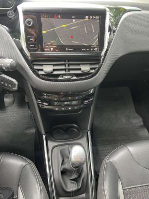 White Peugeot 2008 2017 in Raseiniai, with an engine capacity of 1.56 L and mileage of 148 thousand km for 5200 €, photo 21 on AUTOMOTO.COM.LV