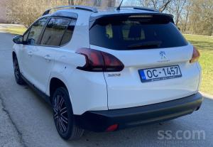Balts Peugeot 2008 2018 Dobele, ar dzinēja tilpumu 1.50 L un nobraukumu 212 tūkst. km par 6500 €, foto 5 vietnē AUTOMOTO.COM.LV