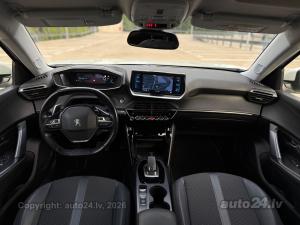 White Peugeot 2008 2020 in Tartu, with an engine capacity of 1.20 L and mileage of 99 thousand km for 13999 €, photo 10 on AUTOMOTO.COM.LV