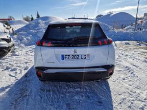 Balts Peugeot 2008 2021 Tauragė, ar dzinēja tilpumu 1.50 L un nobraukumu 158 tūkst. km par 9300 €, foto 5 vietnē AUTOMOTO.COM.LV