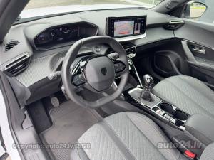 Balts Peugeot 2008 2024 Jehvi, ar dzinēja tilpumu 1.20 L un nobraukumu 53 tūkst. km par 17900 €, foto 9 vietnē AUTOMOTO.COM.LV