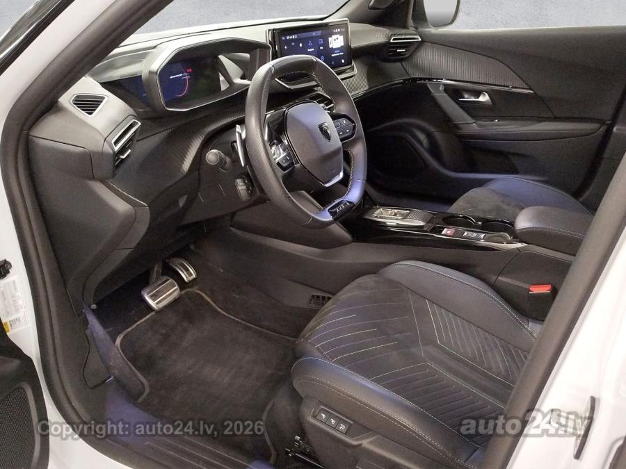 Balts Peugeot 2008 2025 Tallina, ar dzinēja tilpumu 0.00 L un nobraukumu 13 tūkst. km par 26990 €, foto 4 vietnē AUTOMOTO.COM.LV