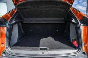 Dzeltens Peugeot 2008 2020 Kauņa, ar dzinēja tilpumu 1.20 L un nobraukumu 44 tūkst. km par 15450 €, foto 16 vietnē AUTOMOTO.COM.LV