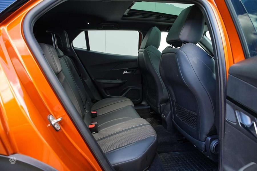 Dzeltens Peugeot 2008 2020 Kauņa, ar dzinēja tilpumu 1.20 L un nobraukumu 44 tūkst. km par 15450 €, foto 36 vietnē AUTOMOTO.COM.LV