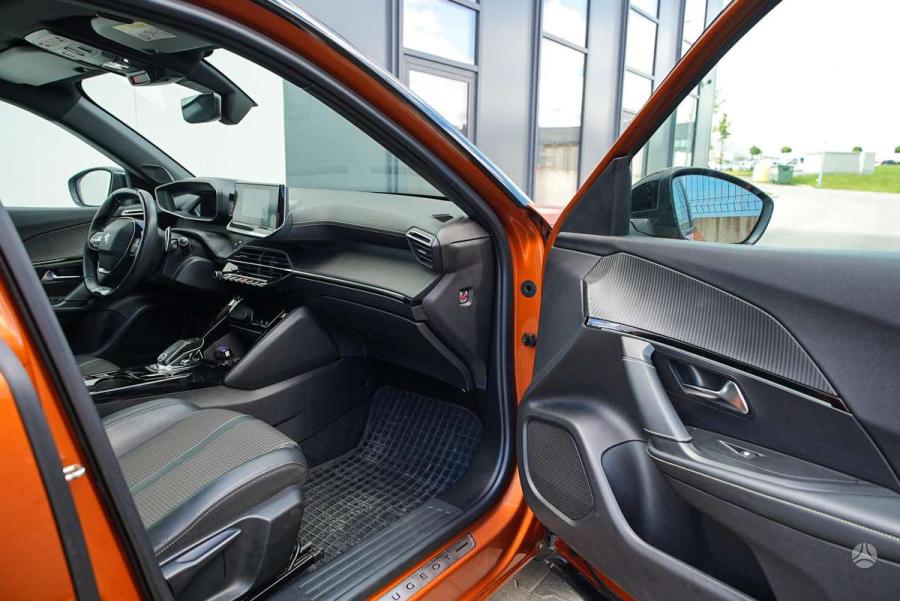 Dzeltens Peugeot 2008 2020 Kauņa, ar dzinēja tilpumu 1.20 L un nobraukumu 44 tūkst. km par 15450 €, foto 37 vietnē AUTOMOTO.COM.LV