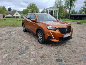 Dzeltens Peugeot 2008 2022 Utena, ar dzinēja tilpumu 1.20 L un nobraukumu 51 tūkst. km par 12400 €, foto  vietnē AUTOMOTO.COM.LV