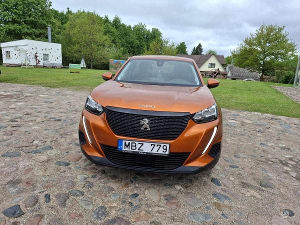 Dzeltens Peugeot 2008 2022 Utena, ar dzinēja tilpumu 1.20 L un nobraukumu 51 tūkst. km par 12400 €, foto 2 vietnē AUTOMOTO.COM.LV