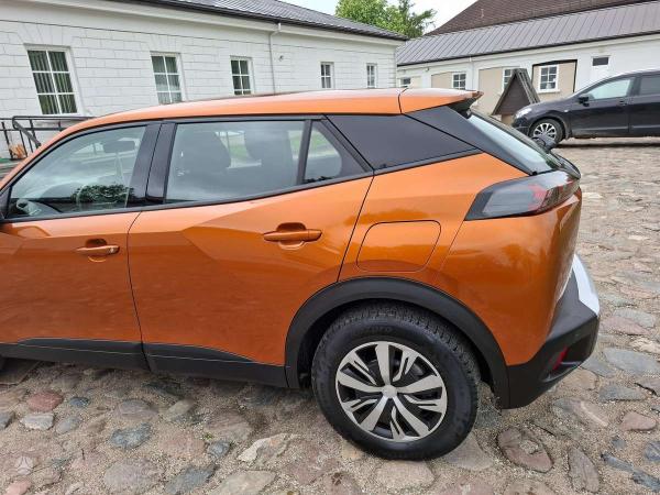 Dzeltens Peugeot 2008 2022 Utena, ar dzinēja tilpumu 1.20 L un nobraukumu 51 tūkst. km par 12400 €, foto 10 vietnē AUTOMOTO.COM.LV