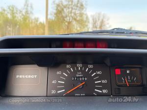 Balts Peugeot 205 1990 Tallina, ar dzinēja tilpumu 1.10 L un nobraukumu 71 tūkst. km par 3300 €, foto 8 vietnē AUTOMOTO.COM.LV
