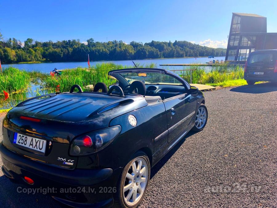 Black Peugeot 206 2001 in Viljandi, with an engine capacity of 1.60 L and mileage of 0 thousand km for 1500 €, photo 3 on AUTOMOTO.COM.LV