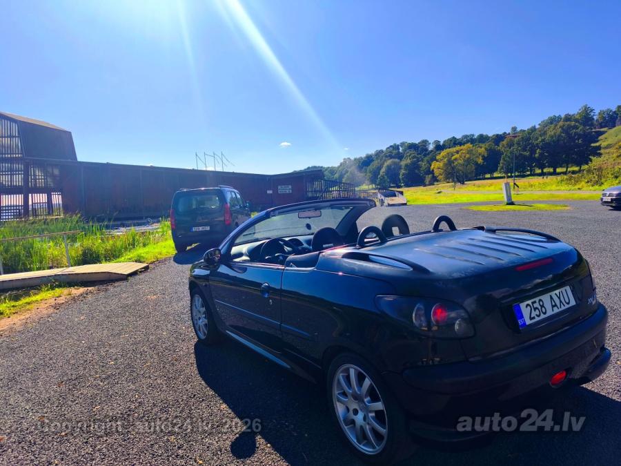 Black Peugeot 206 2001 in Viljandi, with an engine capacity of 1.60 L and mileage of 0 thousand km for 1500 €, photo 5 on AUTOMOTO.COM.LV