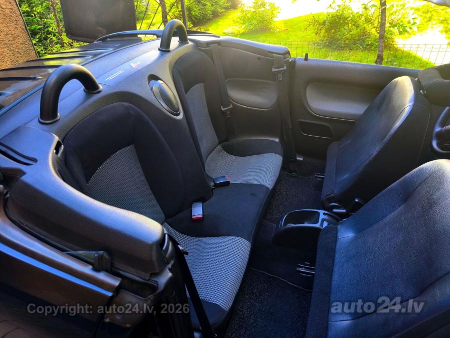 Black Peugeot 206 2001 in Viljandi, with an engine capacity of 1.60 L and mileage of 0 thousand km for 1500 €, photo 7 on AUTOMOTO.COM.LV