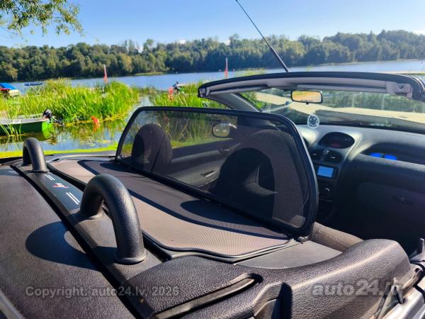 Black Peugeot 206 2001 in Viljandi, with an engine capacity of 1.60 L and mileage of 0 thousand km for 1500 €, photo 8 on AUTOMOTO.COM.LV