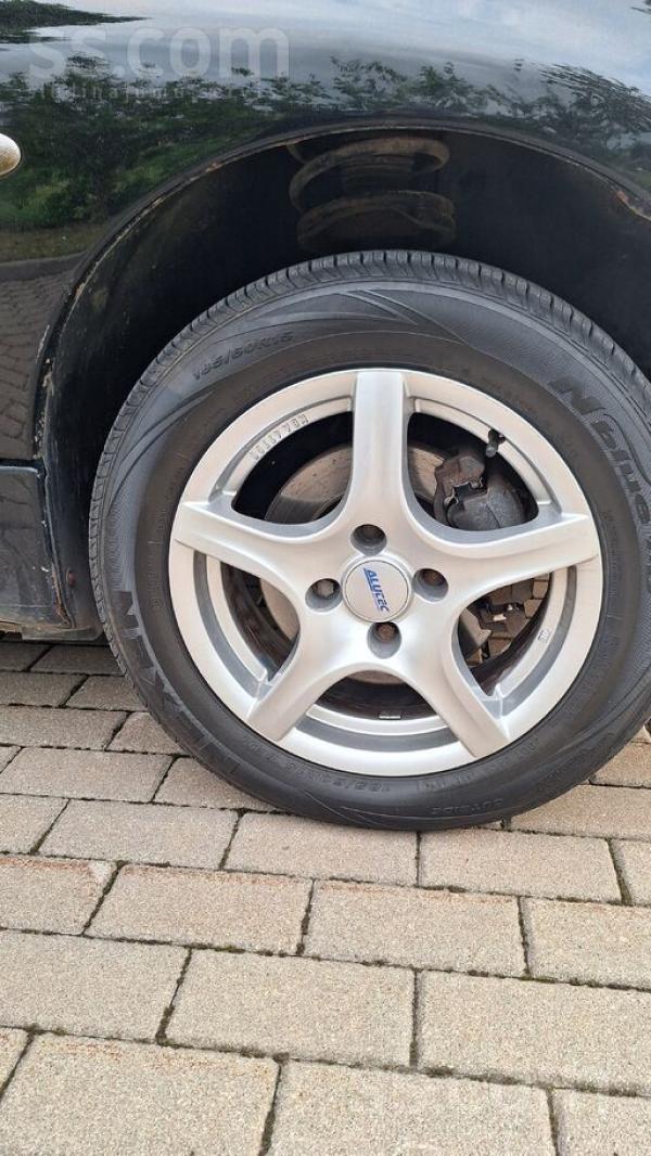 Melns Peugeot 206 2002 Jēkabpils, ar dzinēja tilpumu 1.60 L un nobraukumu 169 tūkst. km par 1500 €, foto 7 vietnē AUTOMOTO.COM.LV