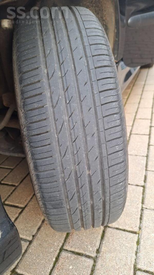 Melns Peugeot 206 2002 Jēkabpils, ar dzinēja tilpumu 1.60 L un nobraukumu 169 tūkst. km par 1500 €, foto 8 vietnē AUTOMOTO.COM.LV