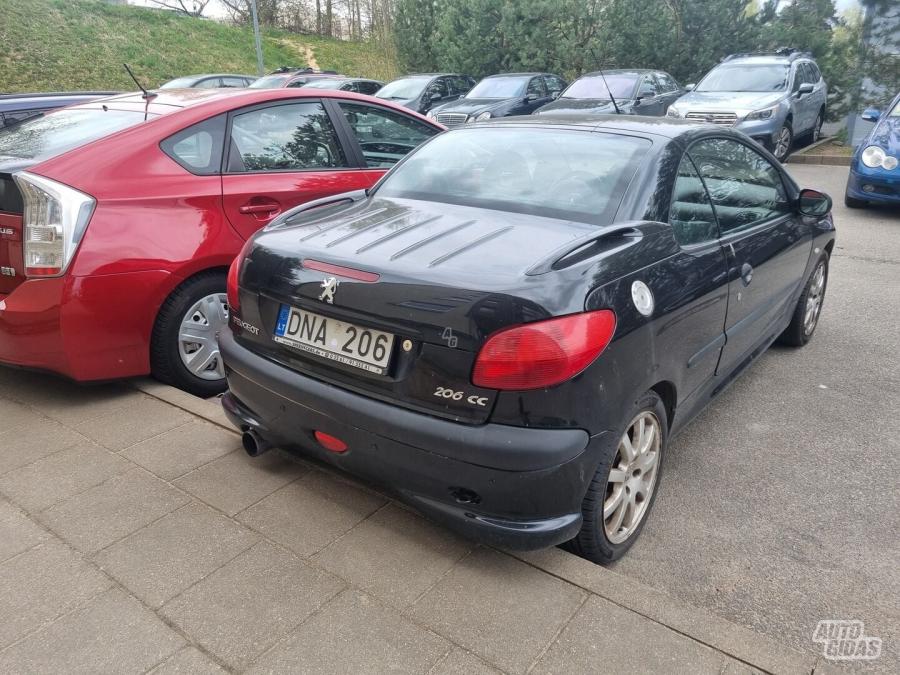 Melns Peugeot 206 2004 Viļņa, ar dzinēja tilpumu 2.00 L un nobraukumu 173 tūkst. km par 1850 €, foto 4 vietnē AUTOMOTO.COM.LV