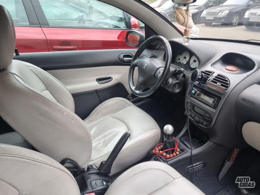 Melns Peugeot 206 2004 Viļņa, ar dzinēja tilpumu 2.00 L un nobraukumu 173 tūkst. km par 1850 €, foto 9 vietnē AUTOMOTO.COM.LV