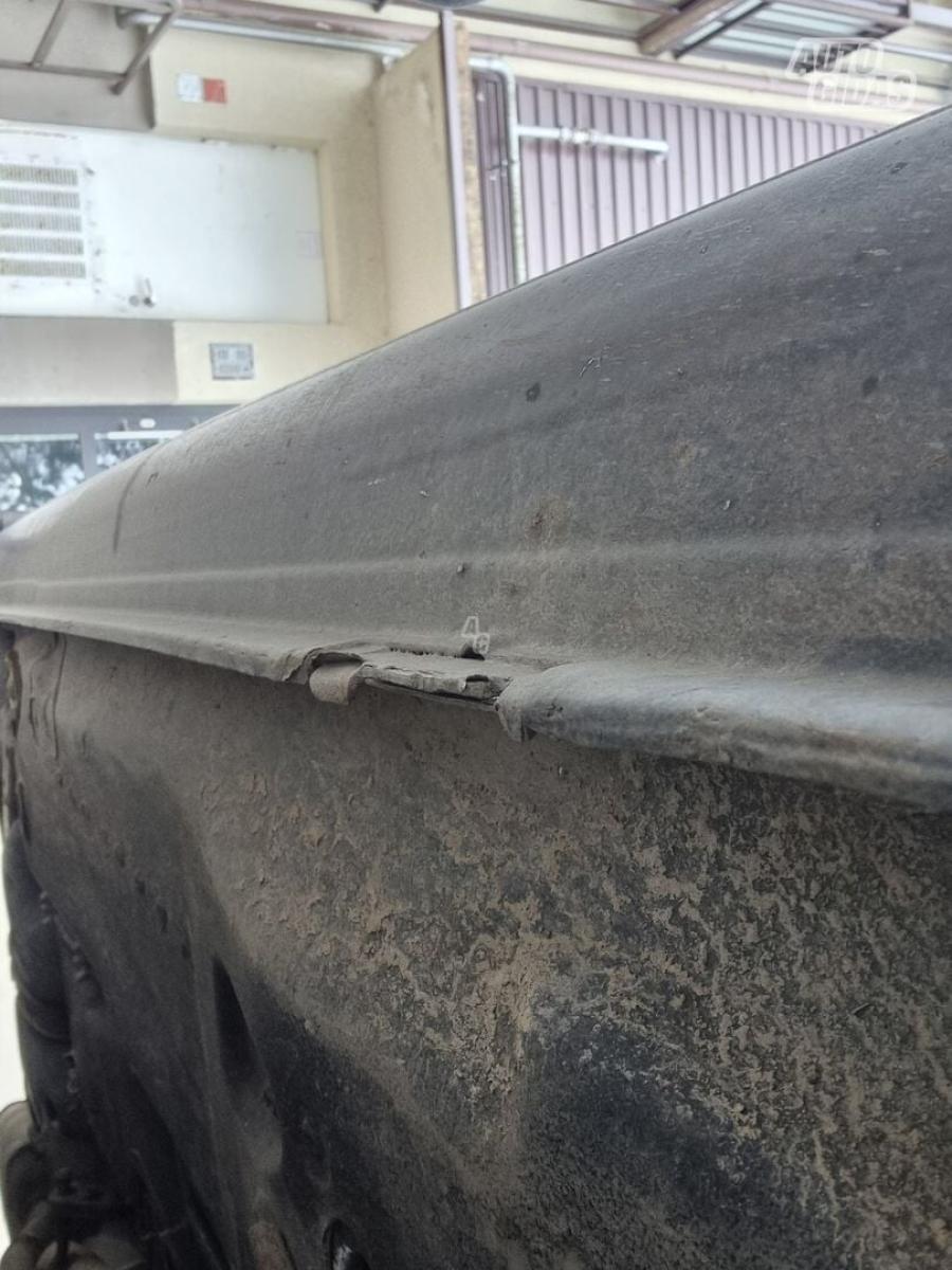 Melns Peugeot 206 2004 Viļņa, ar dzinēja tilpumu 2.00 L un nobraukumu 173 tūkst. km par 1850 €, foto 17 vietnē AUTOMOTO.COM.LV