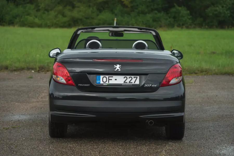 Melns Peugeot 206 2009 Liepāja, ar dzinēja tilpumu 1.60 L un nobraukumu 203 tūkst. km par 3500 €, foto 5 vietnē AUTOMOTO.COM.LV
