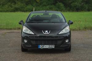 Melns Peugeot 206 2009 Liepāja, ar dzinēja tilpumu 1.60 L un nobraukumu 203 tūkst. km par 3500 €, foto 8 vietnē AUTOMOTO.COM.LV