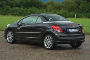 Melns Peugeot 206 2009 Liepāja, ar dzinēja tilpumu 1.60 L un nobraukumu 203 tūkst. km par 3500 €, foto 10 vietnē AUTOMOTO.COM.LV