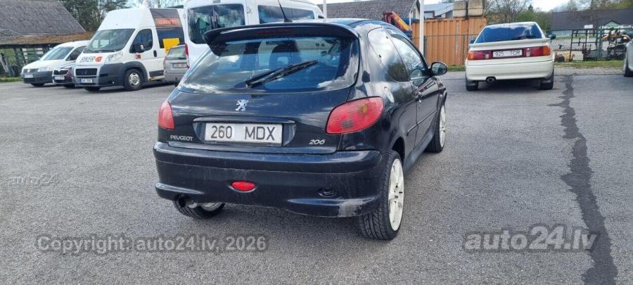 Black Peugeot 206 2003 in Paide, with an engine capacity of 2.00 L and mileage of 0 thousand km for 2990 €, photo 7 on AUTOMOTO.COM.LV