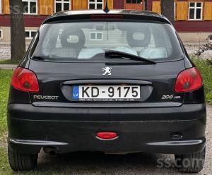 Черный Пежо 206 2006 в Елгава, объемом двигателя 1.60 л и пробегом 295 тыс. км за 800 €, фото 7 на AUTOMOTO.COM.LV