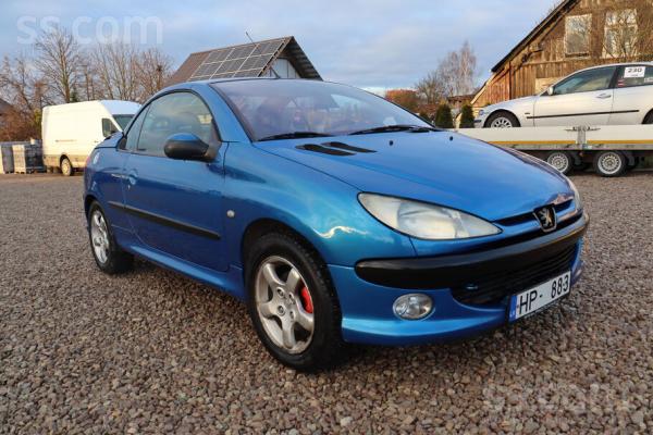 Blue Peugeot 206 2001 in Gulbene, with an engine capacity of 2.00 L and mileage of 143 thousand km for 2490 €, photo 2 on AUTOMOTO.COM.LV