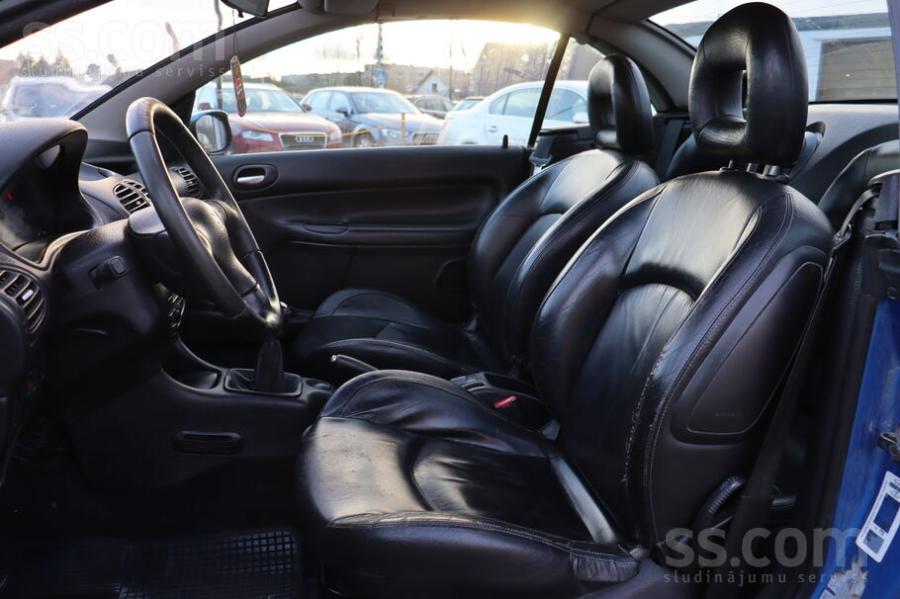 Zils Peugeot 206 2001 Gulbene, ar dzinēja tilpumu 2.00 L un nobraukumu 143 tūkst. km par 2490 €, foto 12 vietnē AUTOMOTO.COM.LV