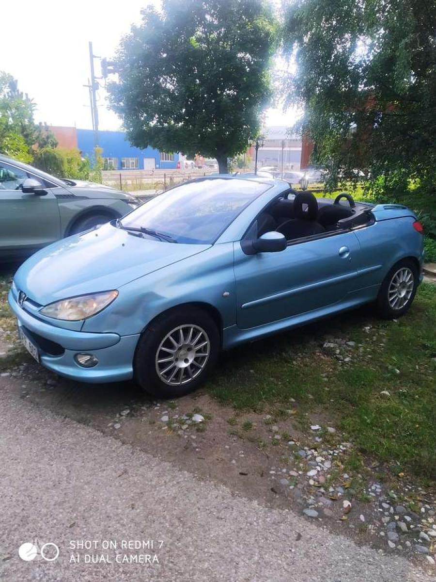 Blue Peugeot 206 2002 in Kaunas, with an engine capacity of 1.59 L and mileage of 227 thousand km for 1200 €, photo 8 on AUTOMOTO.COM.LV