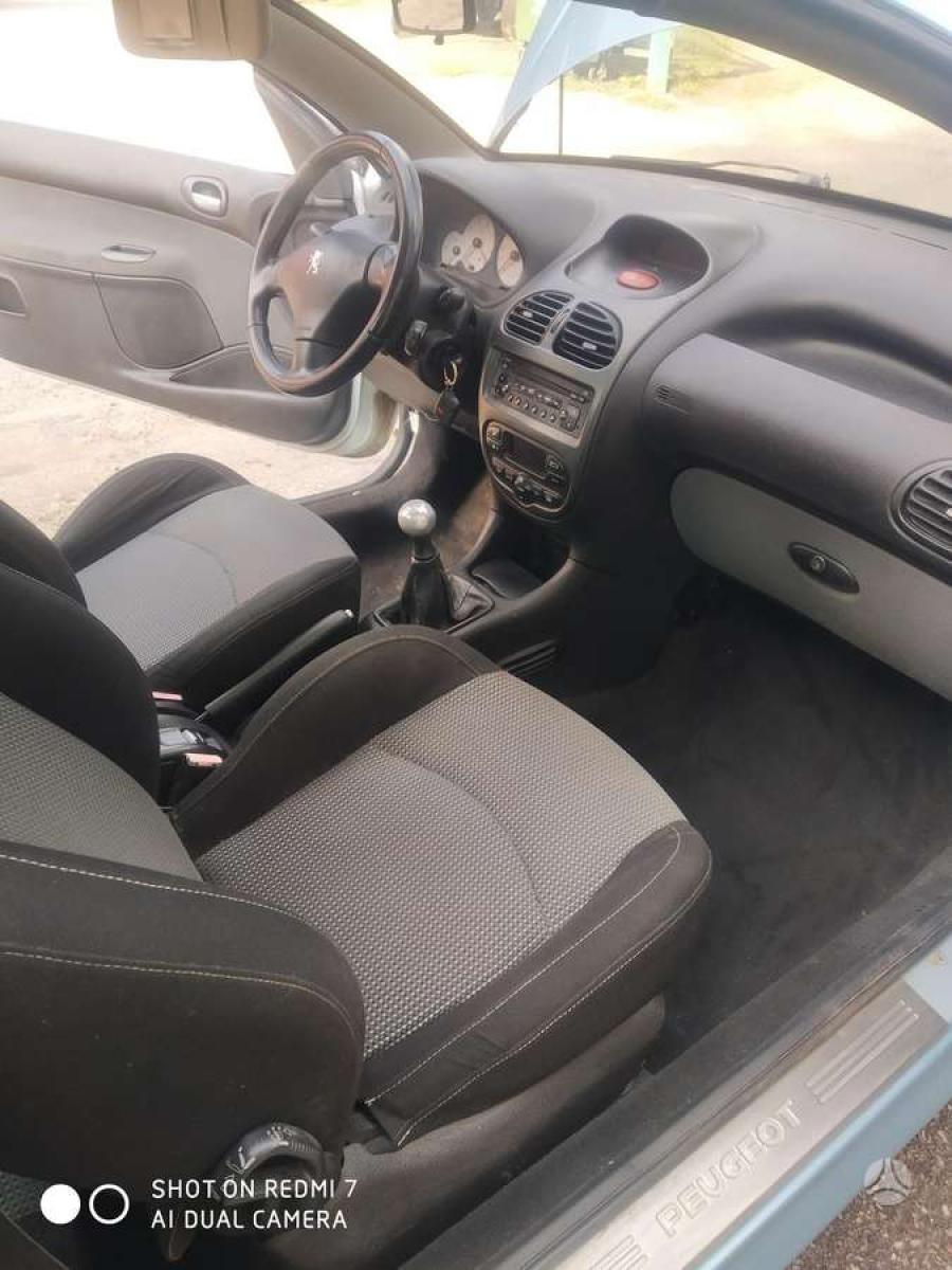 Blue Peugeot 206 2002 in Kaunas, with an engine capacity of 1.59 L and mileage of 227 thousand km for 1200 €, photo 13 on AUTOMOTO.COM.LV