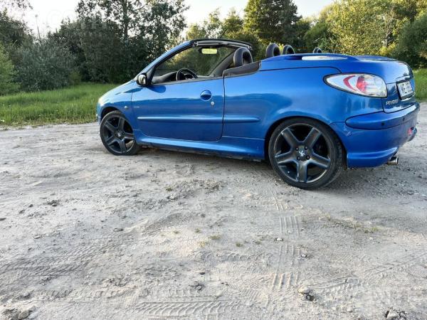 Blue Peugeot 206 2003 in Riga, with an engine capacity of 2.00 L and mileage of 182 thousand km for 1800 €, photo 2 on AUTOMOTO.COM.LV