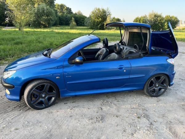 Blue Peugeot 206 2003 in Riga, with an engine capacity of 2.00 L and mileage of 182 thousand km for 1800 €, photo 4 on AUTOMOTO.COM.LV