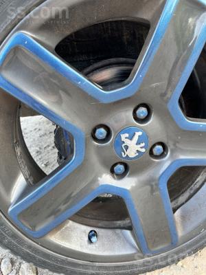 Blue Peugeot 206 2003 in Riga, with an engine capacity of 2.00 L and mileage of 182 thousand km for 1800 €, photo 12 on AUTOMOTO.COM.LV