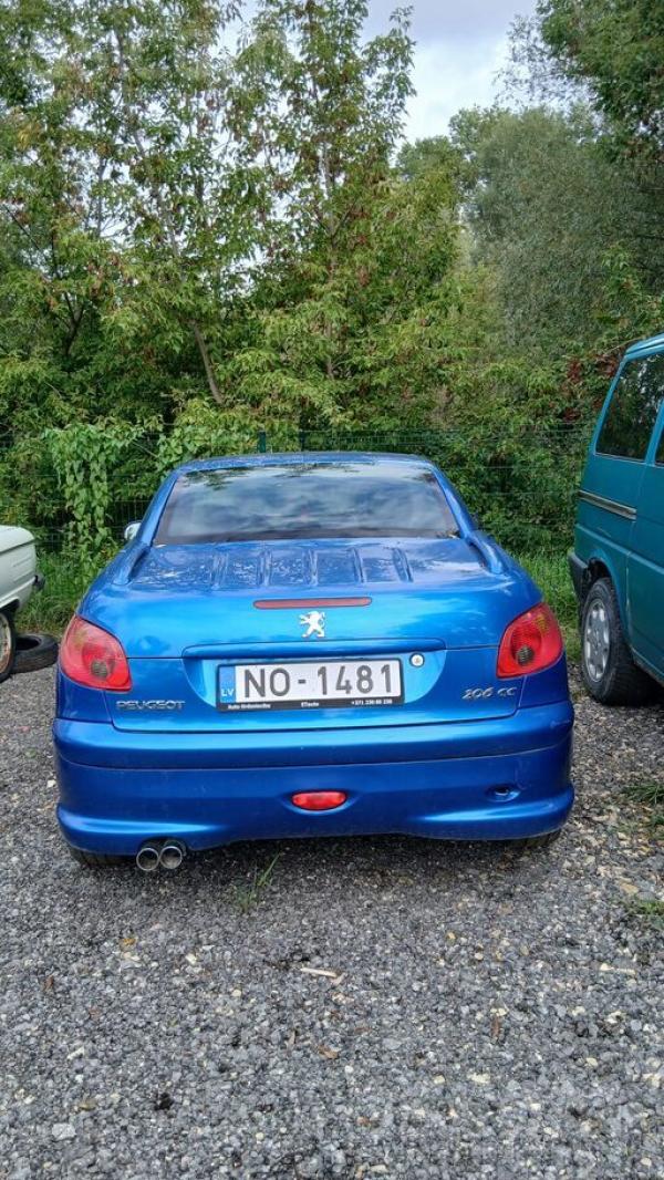 Zils Peugeot 206 2004 Rīga, ar dzinēja tilpumu 1.60 L un nobraukumu 289 tūkst. km par 350 €, foto 3 vietnē AUTOMOTO.COM.LV