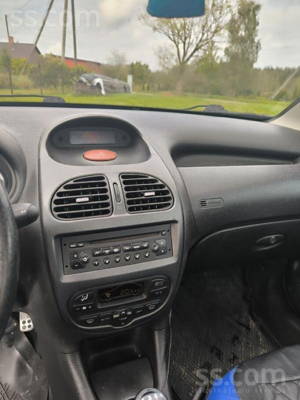 Blue Peugeot 206 2002 in Jekabpils, with an engine capacity of 1.60 L and mileage of 257 thousand km for 1450 €, photo 9 on AUTOMOTO.COM.LV