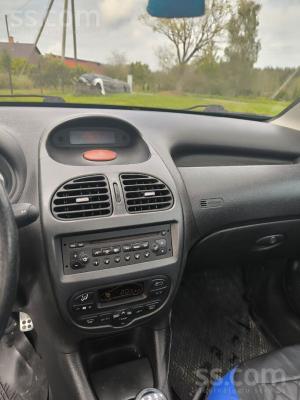 Zils Peugeot 206 2002 Jēkabpils, ar dzinēja tilpumu 1.60 L un nobraukumu 257 tūkst. km par 1450 €, foto 10 vietnē AUTOMOTO.COM.LV