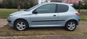 Blue Peugeot 206 2001 in Panevezys, with an engine capacity of 1.40 L and mileage of 321 thousand km for 650 €, photo 5 on AUTOMOTO.COM.LV