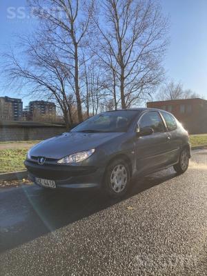 Blue Peugeot 206 2007 in Riga, with an engine capacity of 1.40 L and mileage of 189 thousand km for 1450 €, photo  on AUTOMOTO.COM.LV