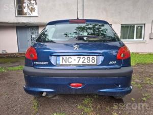 Blue Peugeot 206 2007 in Riga, with an engine capacity of 1.40 L and mileage of 153 thousand km for 1200 €, photo 6 on AUTOMOTO.COM.LV