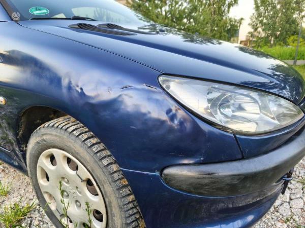 Blue Peugeot 206 2007 in Vilnius, with an engine capacity of 1.40 L and mileage of 264 thousand km for 1050 €, photo 6 on AUTOMOTO.COM.LV