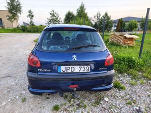 Blue Peugeot 206 2007 in Vilnius, with an engine capacity of 1.40 L and mileage of 264 thousand km for 1050 €, photo 11 on AUTOMOTO.COM.LV