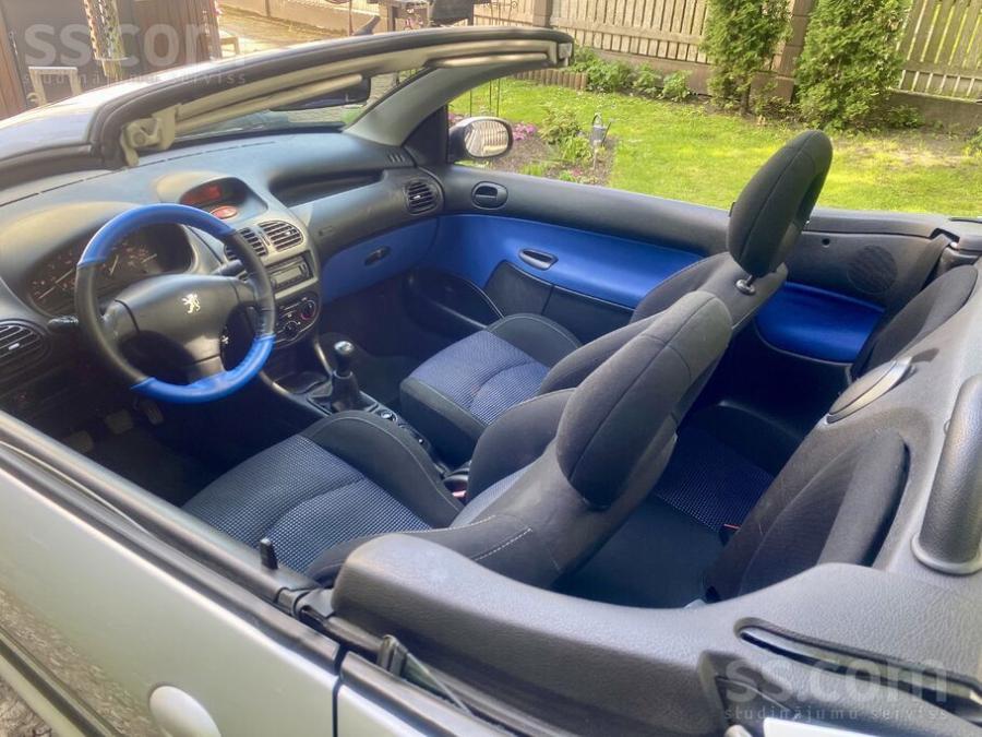 Peugeot 206 2001 Rīga, ar dzinēja tilpumu 1.60 L un nobraukumu 223 tūkst. km par 1690 €, foto 12 vietnē AUTOMOTO.COM.LV