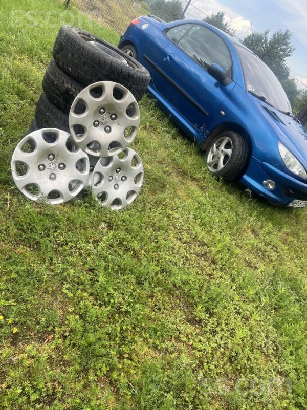 Peugeot 206 2002 in Jekabpils, with an engine capacity of 1.60 L and mileage of 240 thousand km for 1500 €, photo 7 on AUTOMOTO.COM.LV