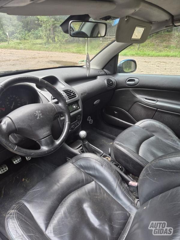Peugeot 206 2002 in Taurage, with an engine capacity of 1.60 L and mileage of 224 thousand km for 550 €, photo 8 on AUTOMOTO.COM.LV