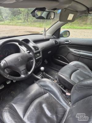 Peugeot 206 2002 in Taurage, with an engine capacity of 1.60 L and mileage of 224 thousand km for 550 €, photo 9 on AUTOMOTO.COM.LV